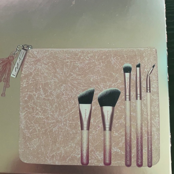 MAC Cosmetics | Makeup | Mac 222 Holiday Limited Edition Sparkler ...